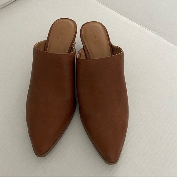 Universal Thread | Shoes | Universal Threads Cognac Faux Leather Chunky ...